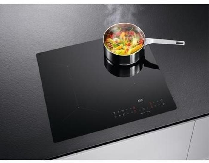 AEG BCS556020M Single Electric Oven + ILB64334CB 4 Zone Induction Hob ...
